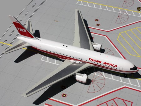 Gemini Jets Die Cast Model airliners 1:200 Scale ezToys - Diecast ...