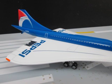 Pepsi Concorde w/ Stand JFOX/ InFlight Model JFI-CONC-001 Scale 1:200 ...