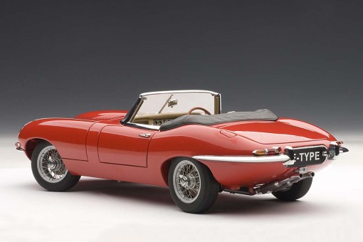 AUTOart 1:18 Scale Jaguar E-Type Roadster Series 1 3.8, Red, with Metal ...