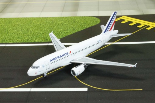 Highly detailed Aero Classics Air France Airbus A319 Reg# F-GRHJ die ...