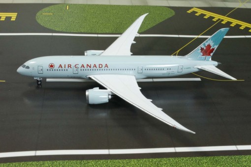 Phoenix die cast models Air Canada B787-8 Dreamliner Reg# C-GHPQ 1:400 ...