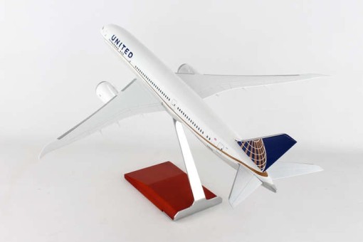 United Boeing 787-9 Dreamliner stand & gears Skymarks Supreme SKR9003 ...