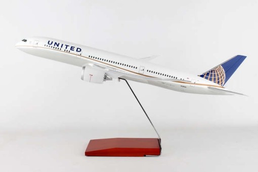United Boeing 787-9 Dreamliner stand & gears Skymarks Supreme SKR9003 ...