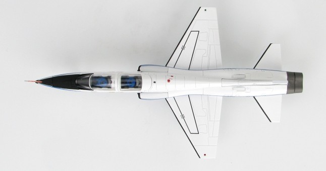 Hobby Master 1/72 Air Power Series New Tooling! T-38A NASA "Columbia ...