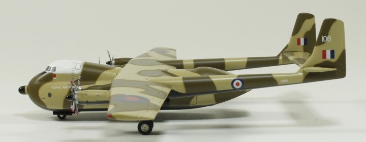RAF ARGOSY XR106 (Camouflage) Scale 1:200 ezToys - Diecast Models and ...