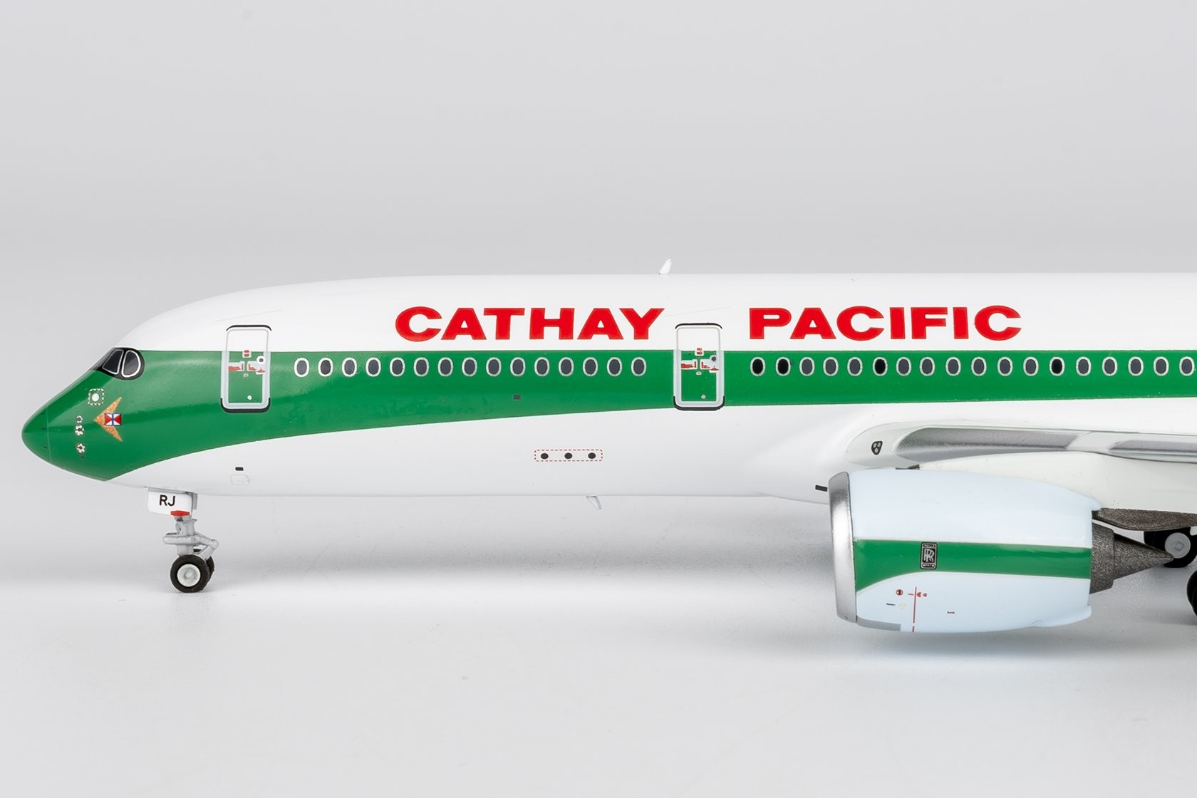 Cathay Pacific Airways Airbus A350-900 Ultimate Reg: B-LRJ 80th ...