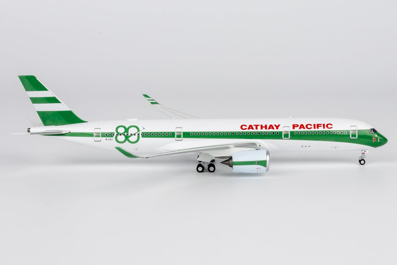 Cathay Pacific Airways Airbus A350-900 Reg: B-LRJ 80th Anniversary ...