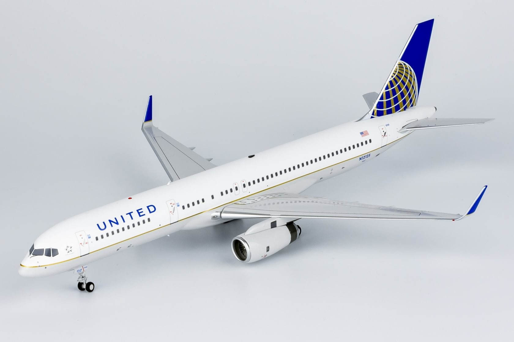United Airlines 757-200/w N12125(CO-UA merged livery) With Metallic ...