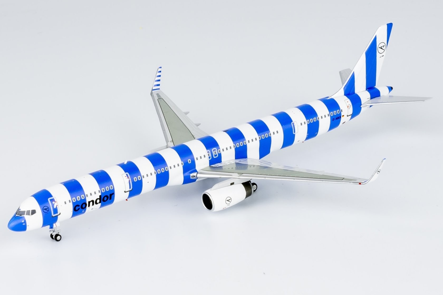 Condor Boeing 757-300/w D-ABOI("Condor Sea" livery)(ULTIMATE COLLECTION ...