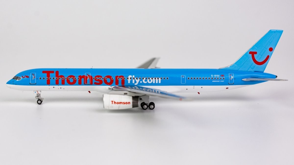 Thomson Fly Boeing 757-200 G-BYAI NG Model 53120 scale 1:400 ezToys ...