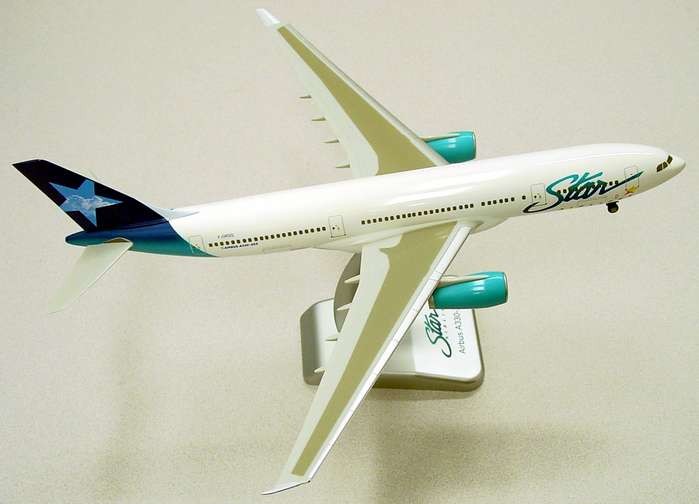 Hogan Star Airlines A330-200 W/GEAR diecast model ezToys - Diecast ...