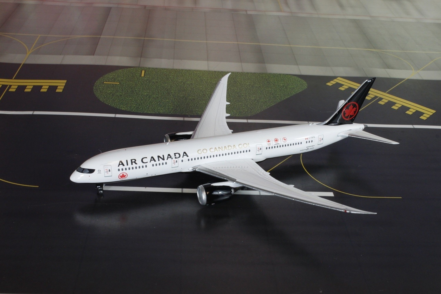 Air Canada Boeing B787-9 GO CANADA GO! C-FRTG Phoenix 04188 Diecast ...