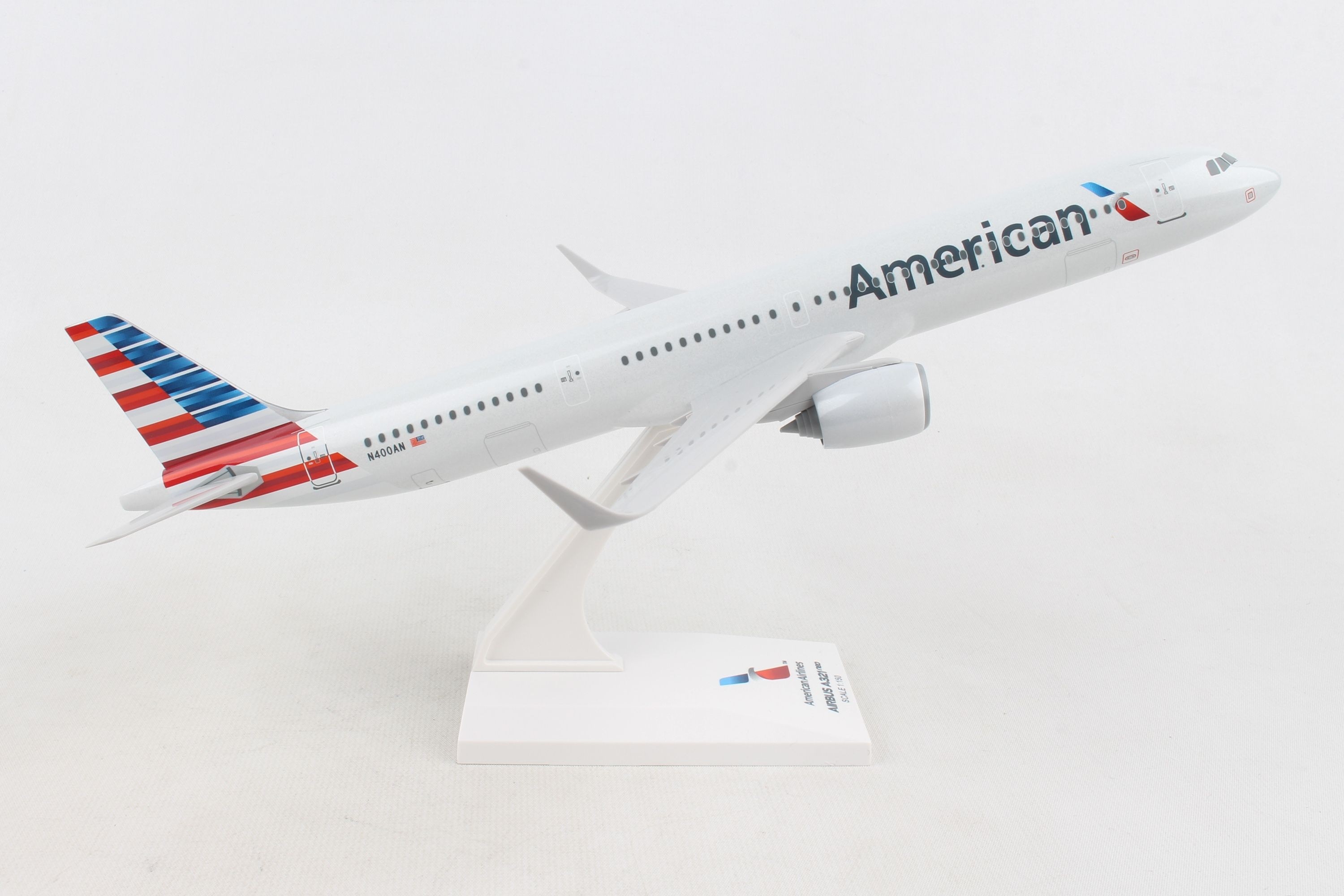 American Airlines Airbus A321neo N400AN Skymarks SKR1022 scale 1:150 ...