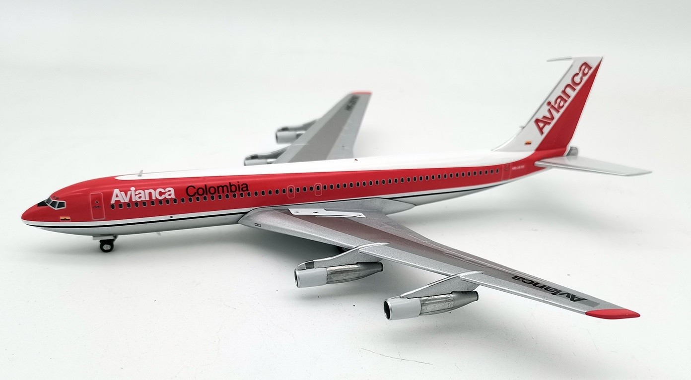 Avianca Boeing 707-300 HK-2016 with stand InFlight JP-707-AV-2016 scale ...