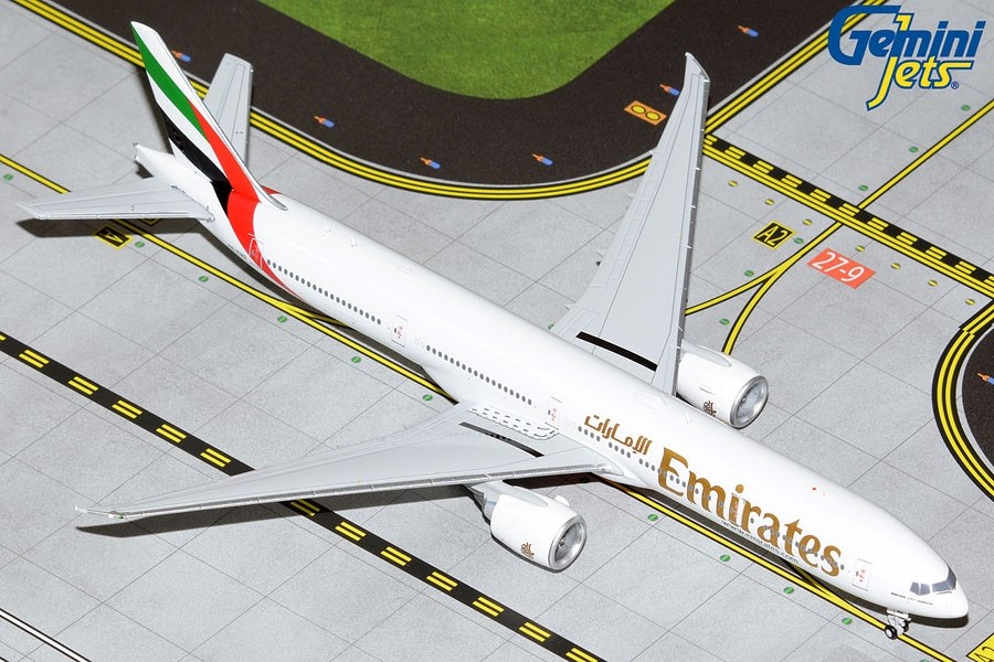 Emirates Boeing 777 300er A6 End Gemini Jets Gjuae2068 Scale 1 400