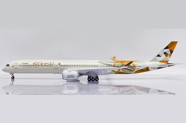 Etihad Airways Airbus A350-1000 A6-XWB 50 Years JC Wings JC2ETD0339 ...