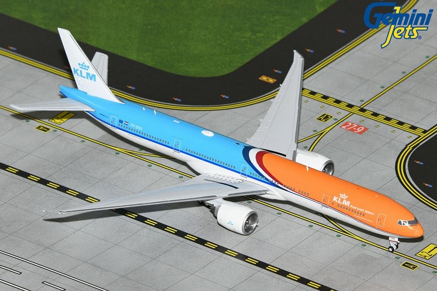 KLM New Orange Pride KLM 100 Boeing 777-300ER PH-BVA Gemini Jets ...