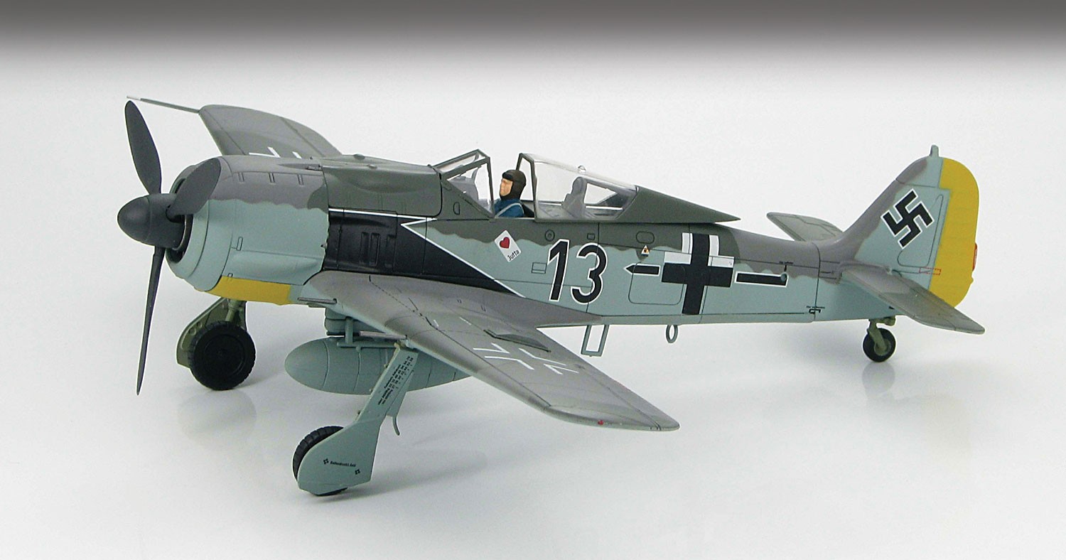 Fw 190A-8 1/48 Die Cast Model: Josef "Pips" Priller, JG 26, 1944 ezToys ...