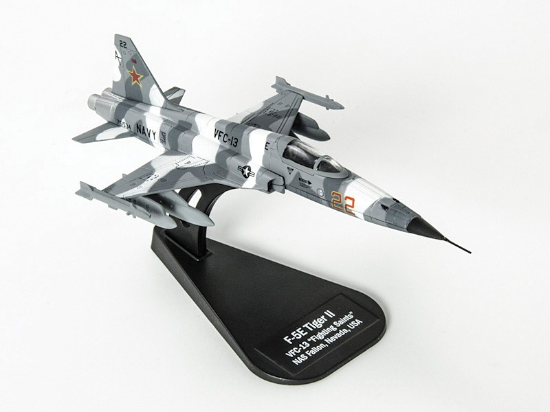 Italeri die cast collection F-5 Tiger II, USA Item: ITA48156 1:100 ...