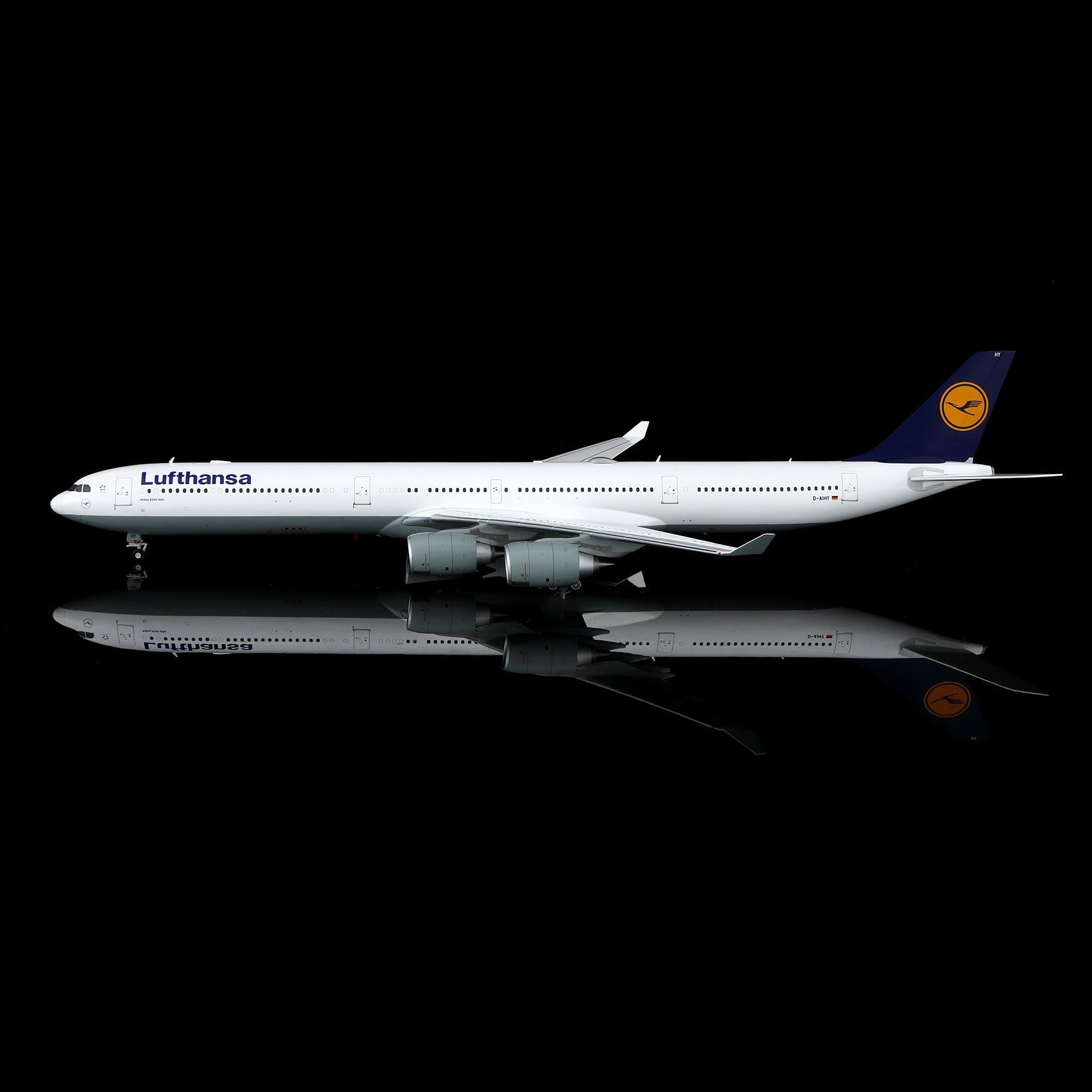 Lufthansa Airbus A340-600 Flaps Down Reg: D-AIHY L2282FD SQ Wings 1:200 ...