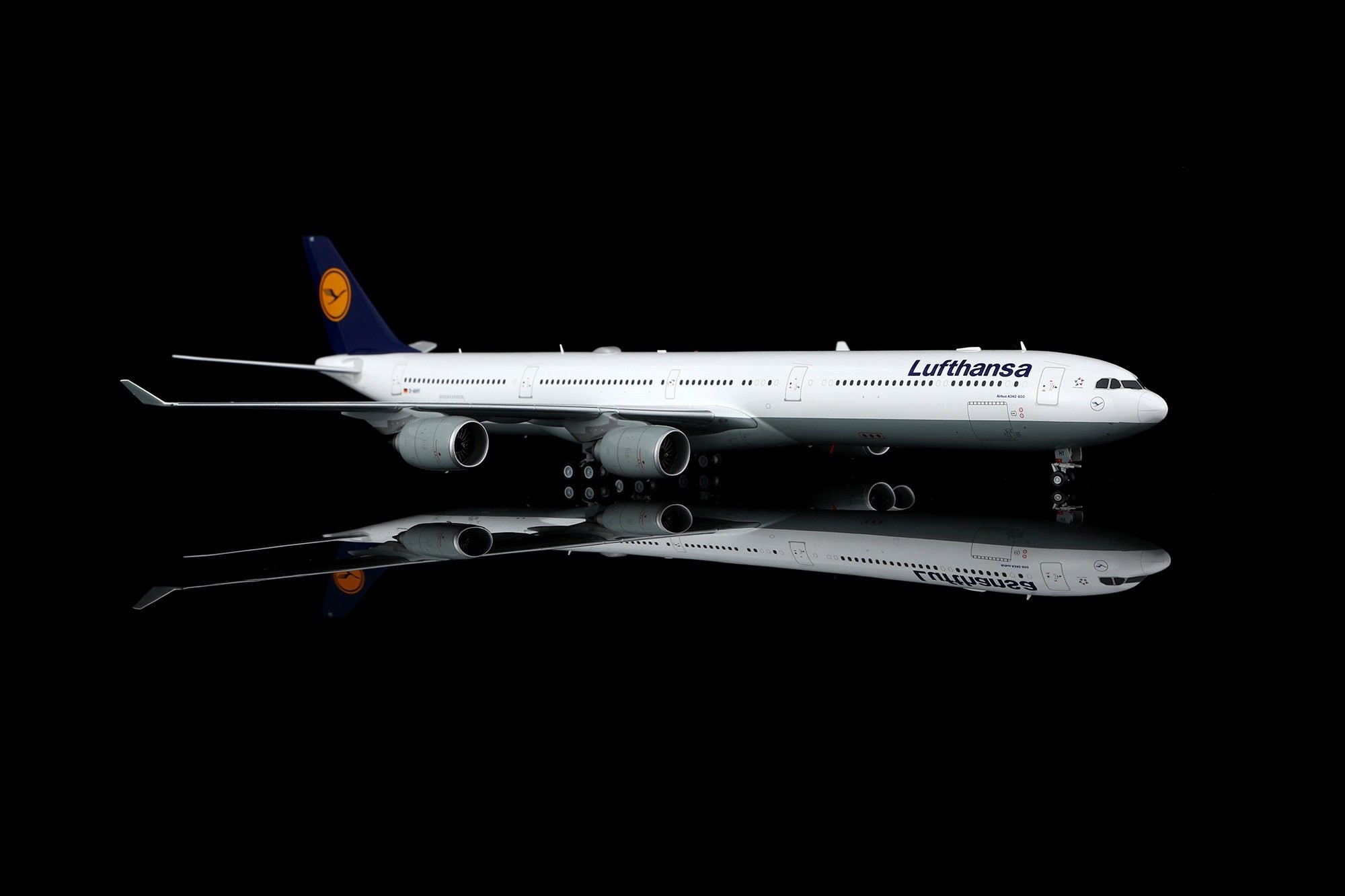 Lufthansa Airbus A340-600 Flaps Down Reg: D-AIHY L2282FD SQ Wings 1:200 ...