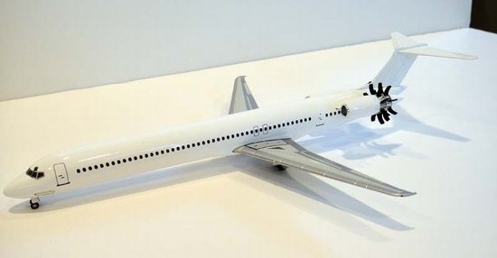 1/200 MD-92 with UHB Engine (1) - Generic (White Paint with Windows ...