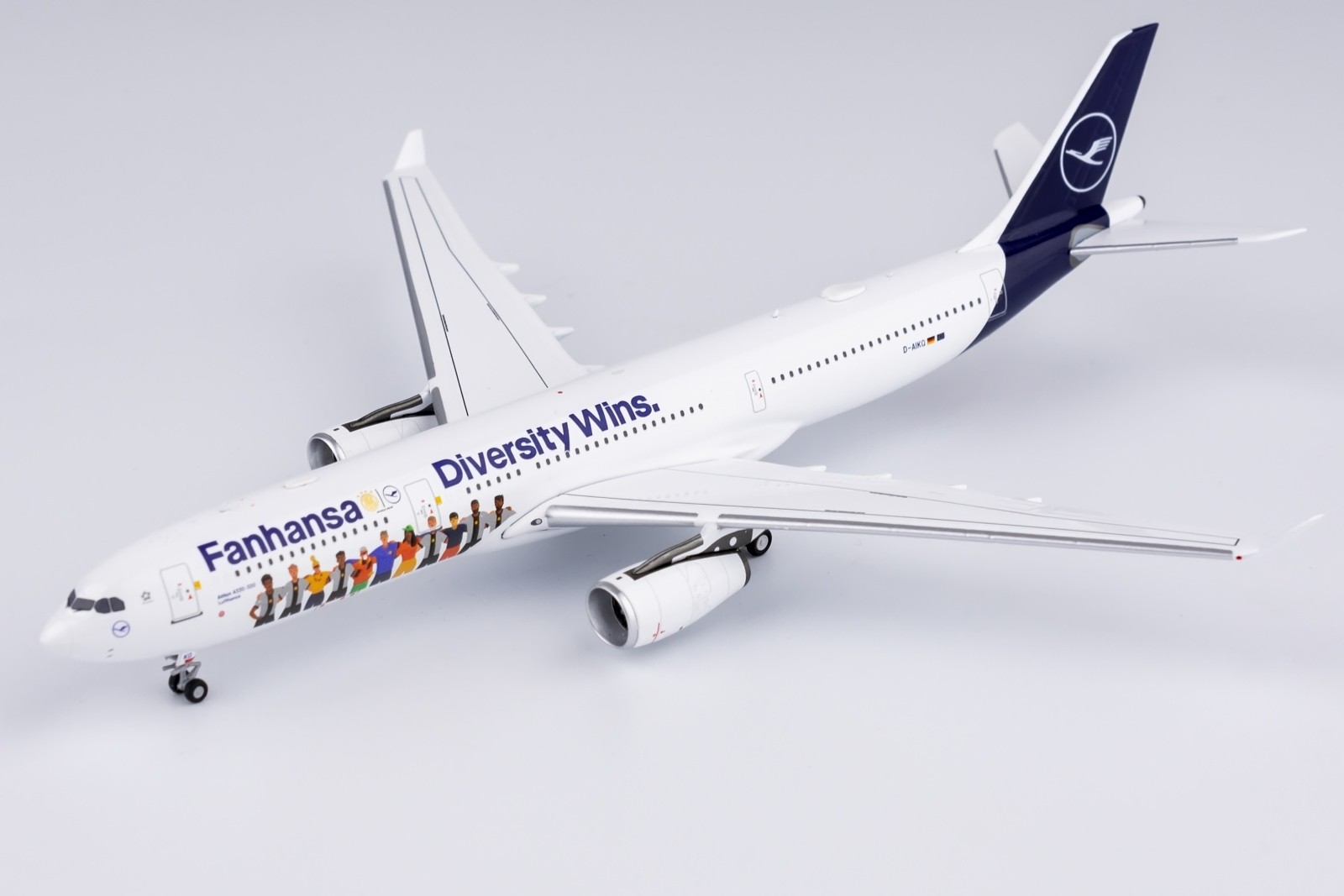 Lufthansa Airbus A330-300 D-AIKQ Fanhansa with Diversity Wins NG Models ...
