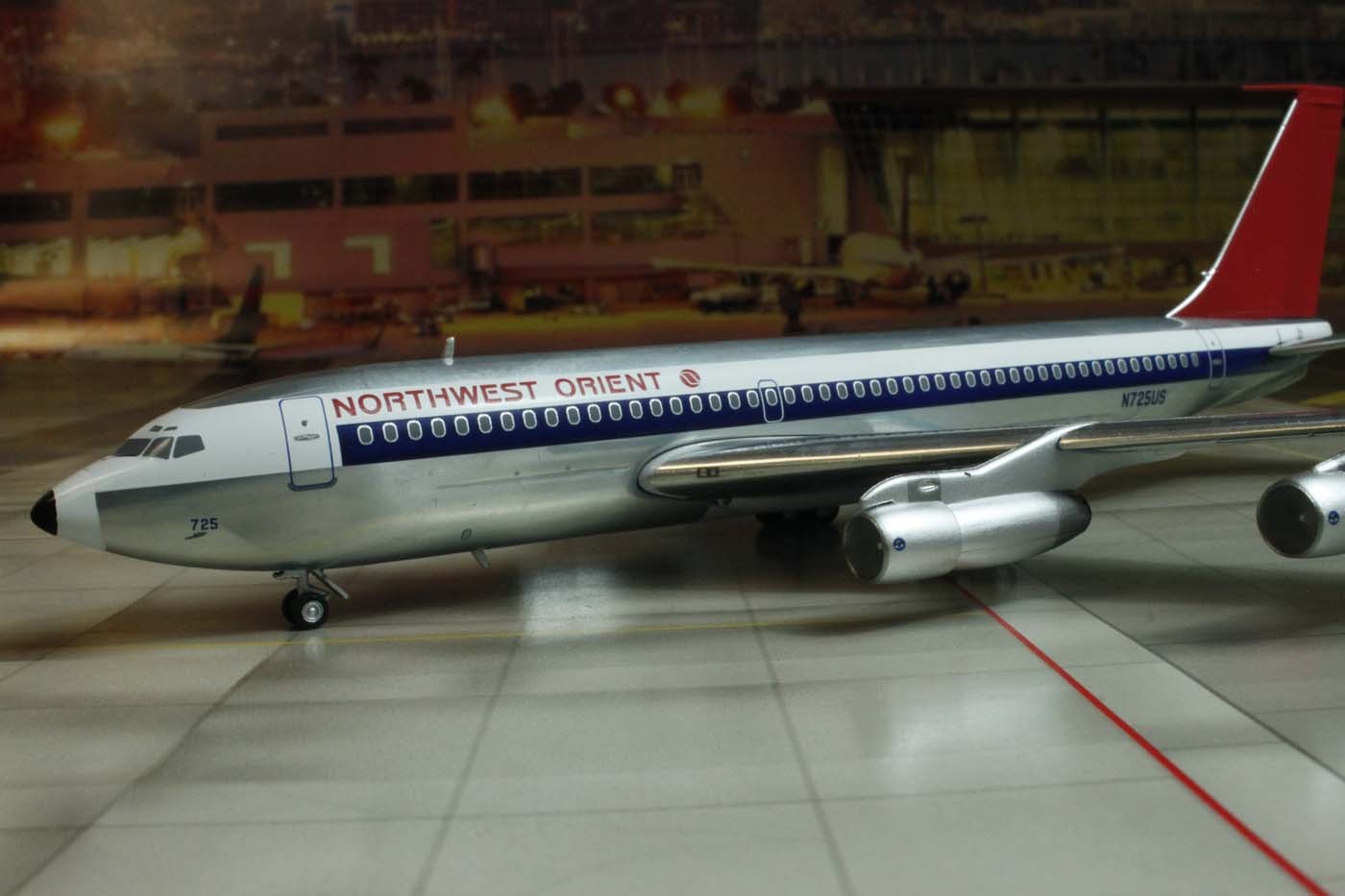 Highly detailed Aero Classic diecast model airplane Northwest Orient ...