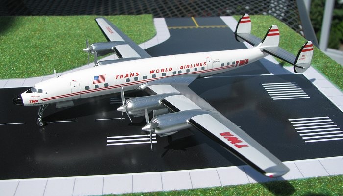Western Models Die cast Model Airliners in 1:200 Scale ezToys - Diecast ...