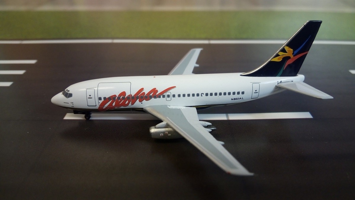Highly detailed Aero Classic diecast model airplane Aloha Boeing B737 ...