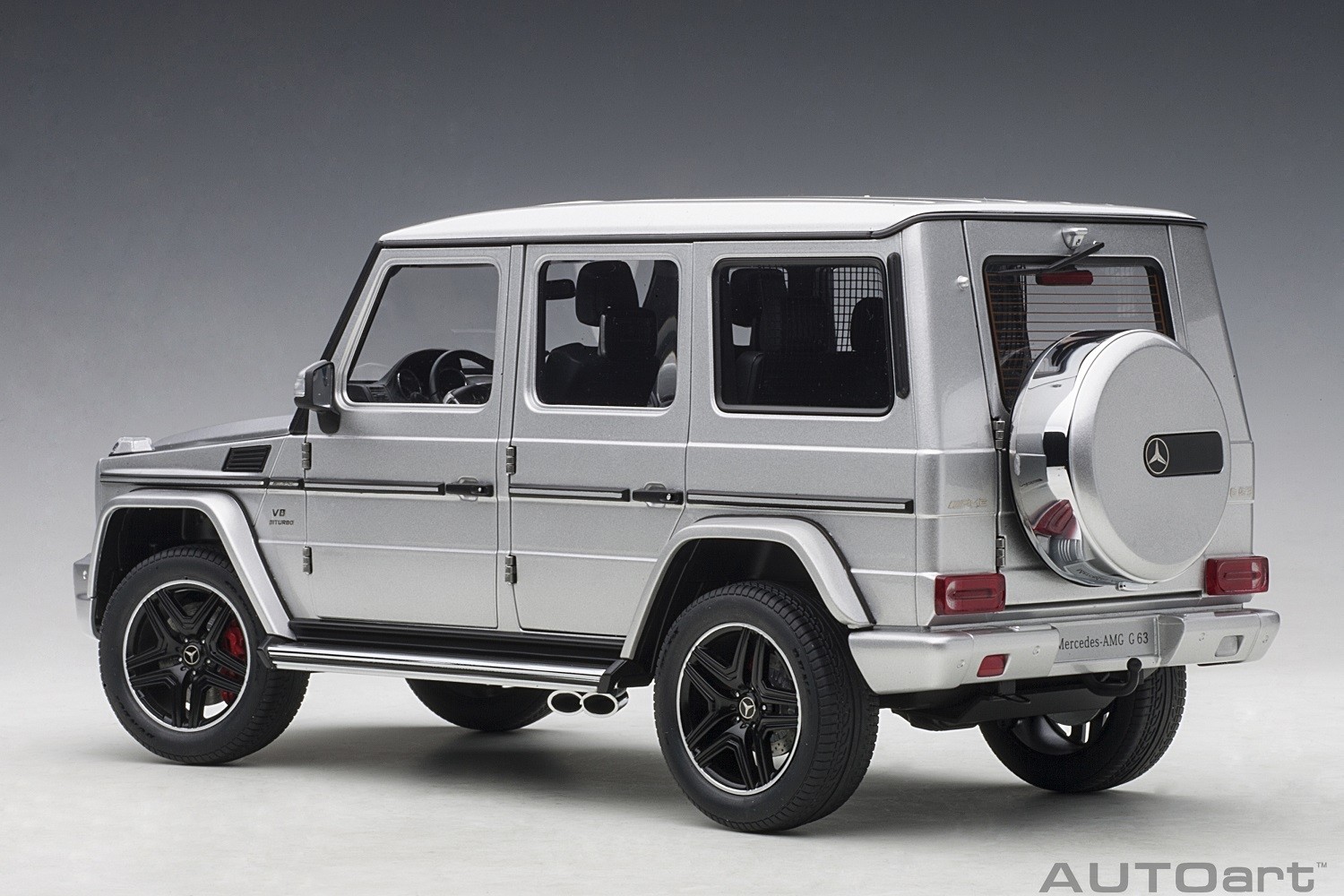 Silver Mercedes G63 2017 AUTOart die-cast model 76323 scale 1:18 ezToys ...