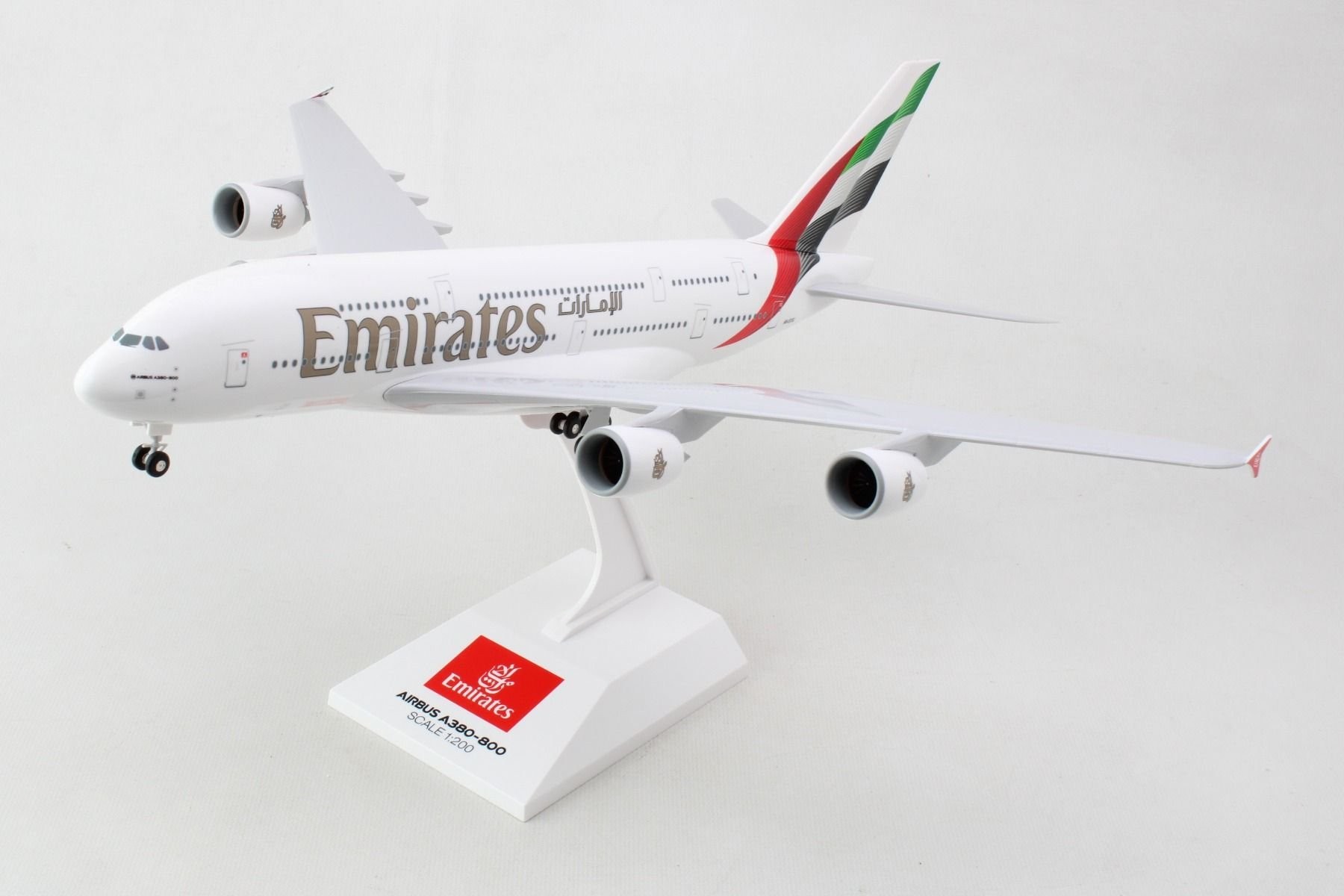 Emirates Airbus A380-800 New Flag with gears and stand Skymarks SKR1135 ...