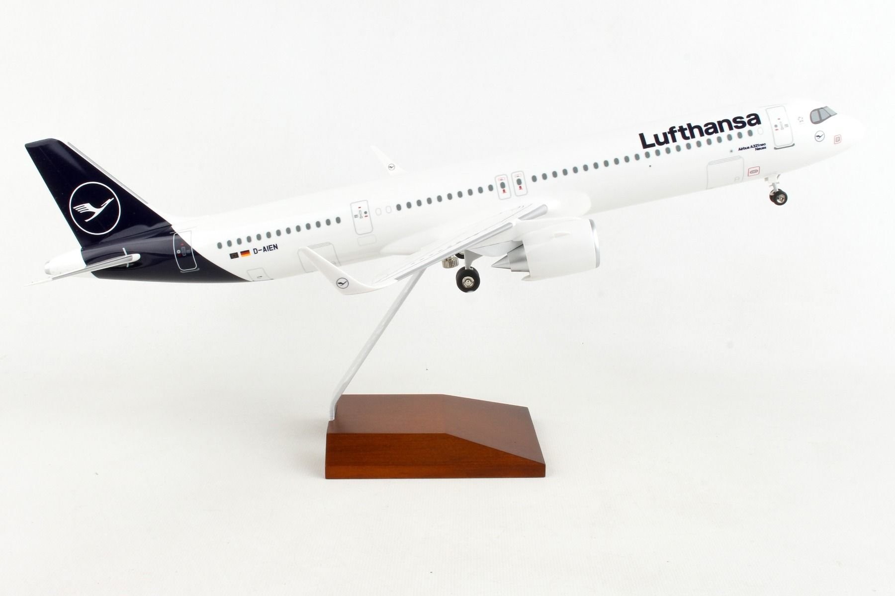 Lufthansa Airbus A321neo X-Large Model Skymarks Supreme SKR8429 With ...