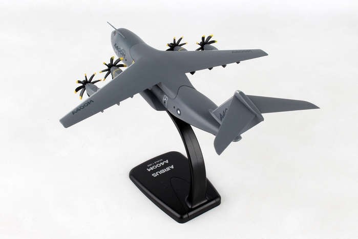 Airbus A400 M Airbus Military transport Skymarks SKRLM38 scale 1:200 ...