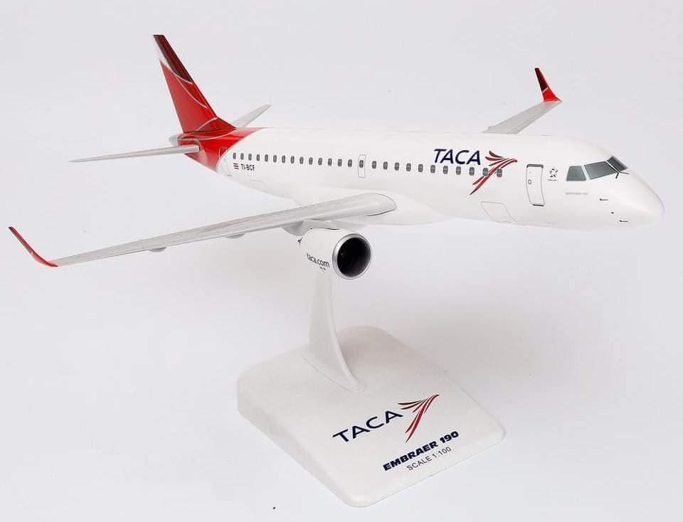 TACA new livery Embraer ERJ-190 N937TA with stand El Aviador ...